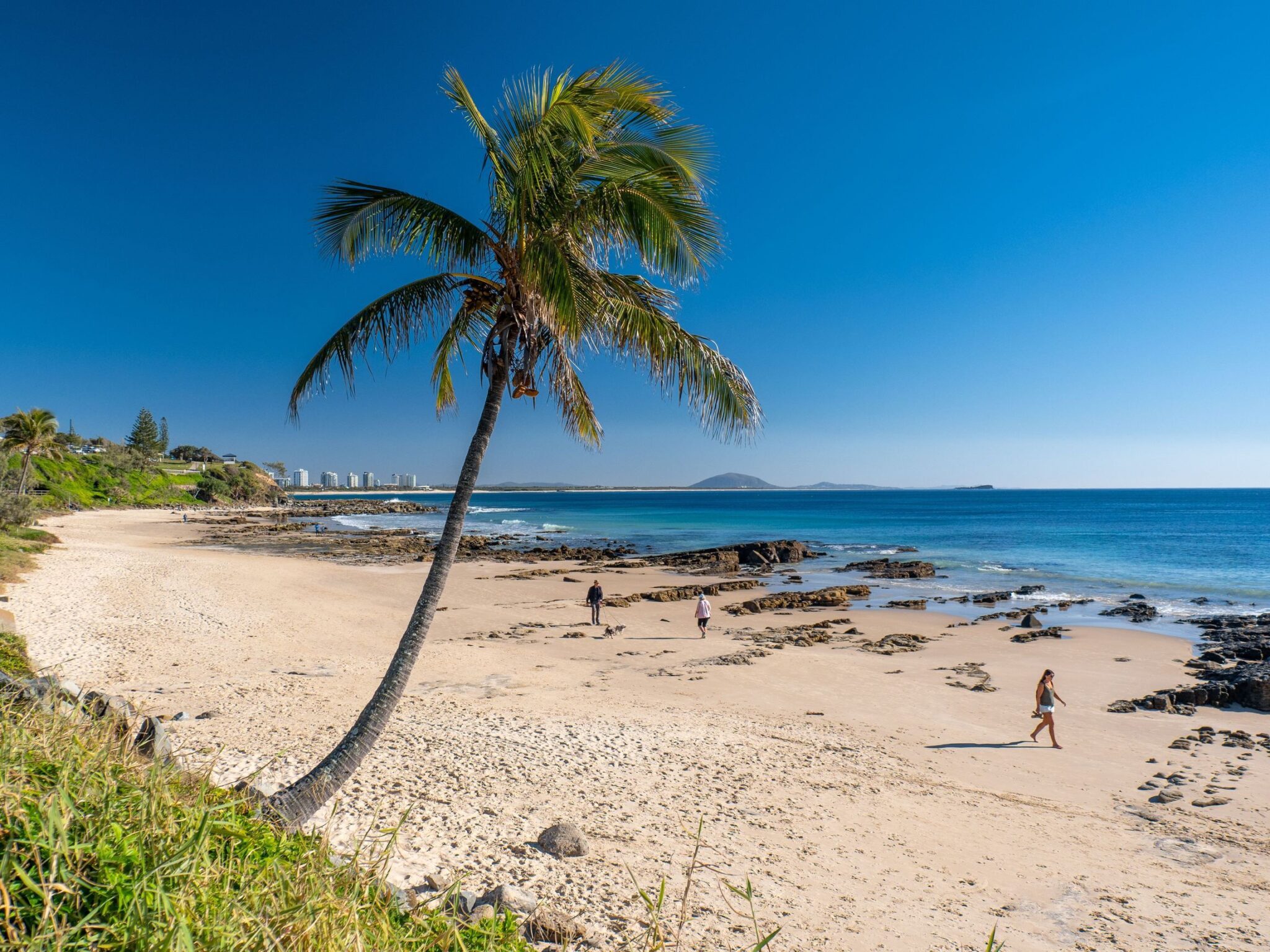 Top Snowbird Destinations For Canadians to Escape the Winter Chill